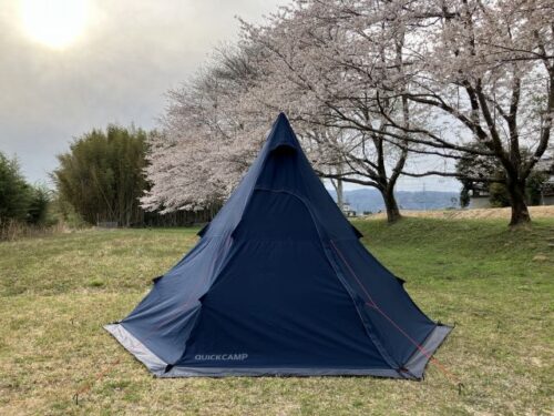 QUICKCAMP TCワンポールテントを徹底レビュー｜設営のコツと使用感まとめ | キャンプギア紹介始めますた。
